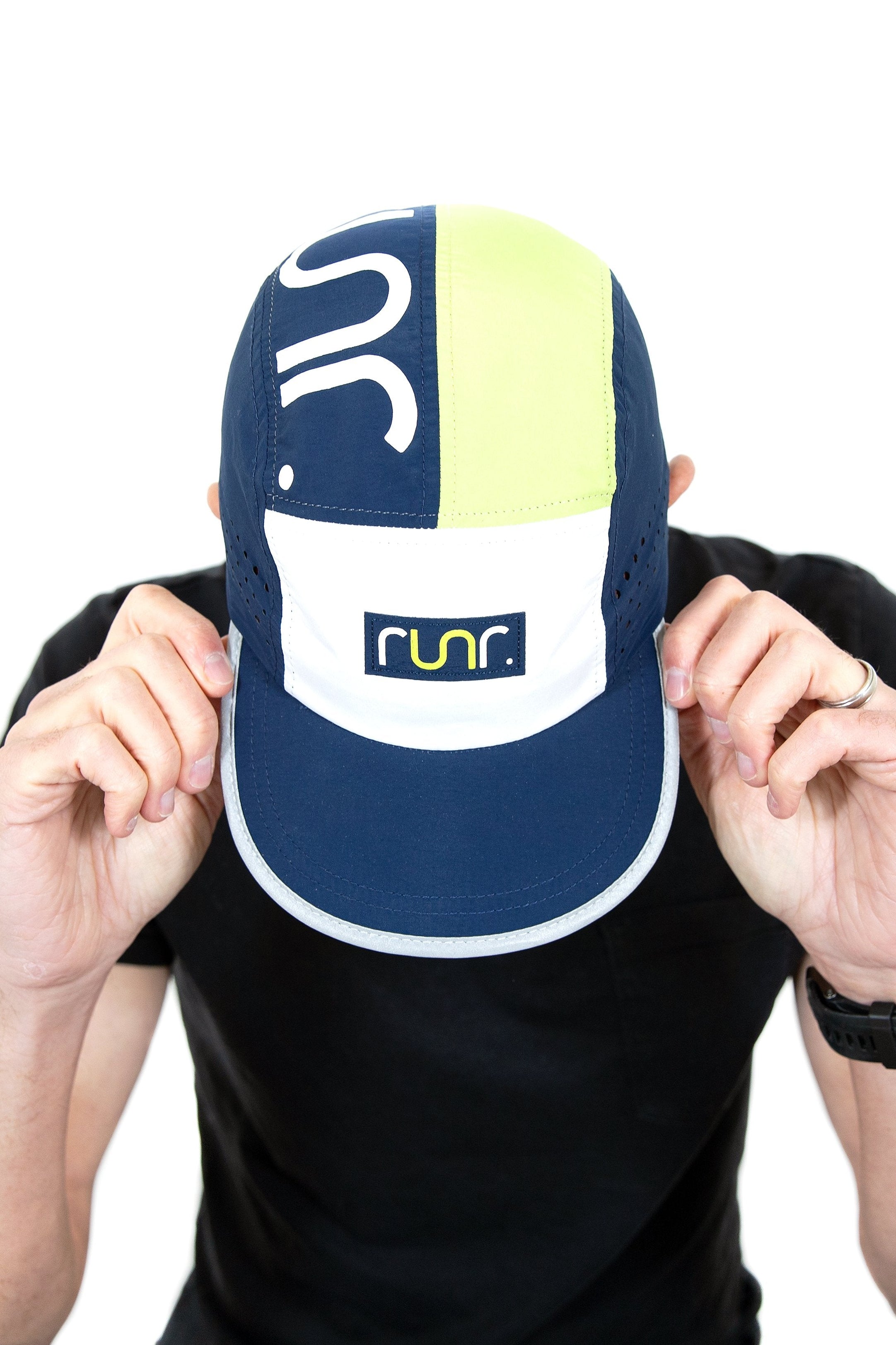 Runr - fitness and lifestyle brand for people passionate about running
